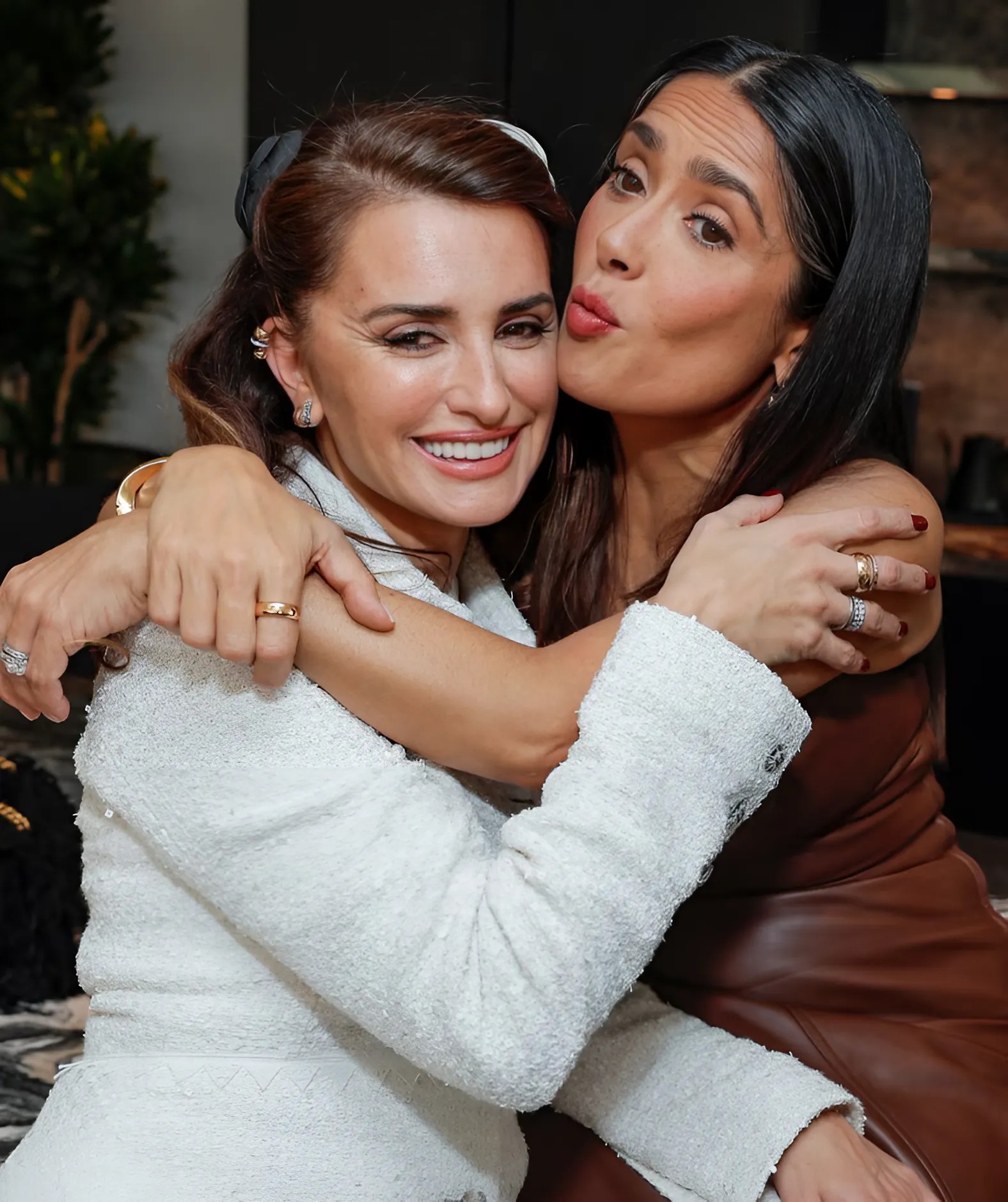 Las fotos que demuestran la hermosa y verdadera amistad entre Penélope Cruz y Salma Hayek
